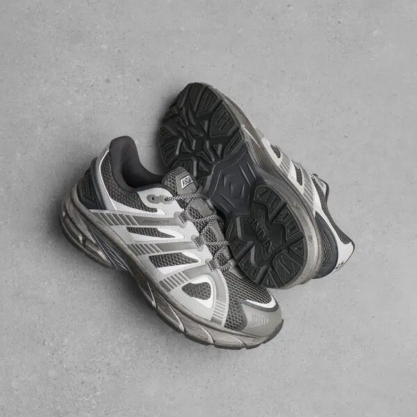 ANIMA Atomic Sneaker