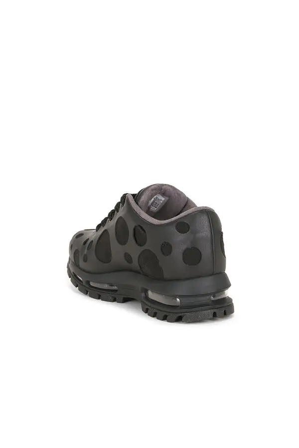 Nike Air Max Goadome Low Qs Sneaker - Black