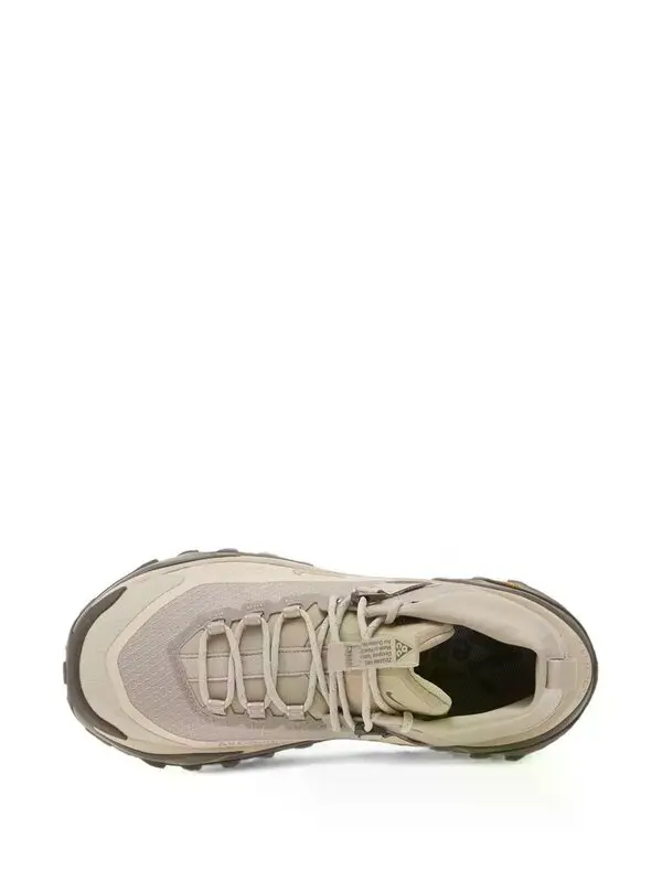 Nike Zegama Hike Sneakers - Neutrals