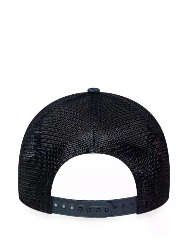 New Era Distressed-effect Trucker Cap