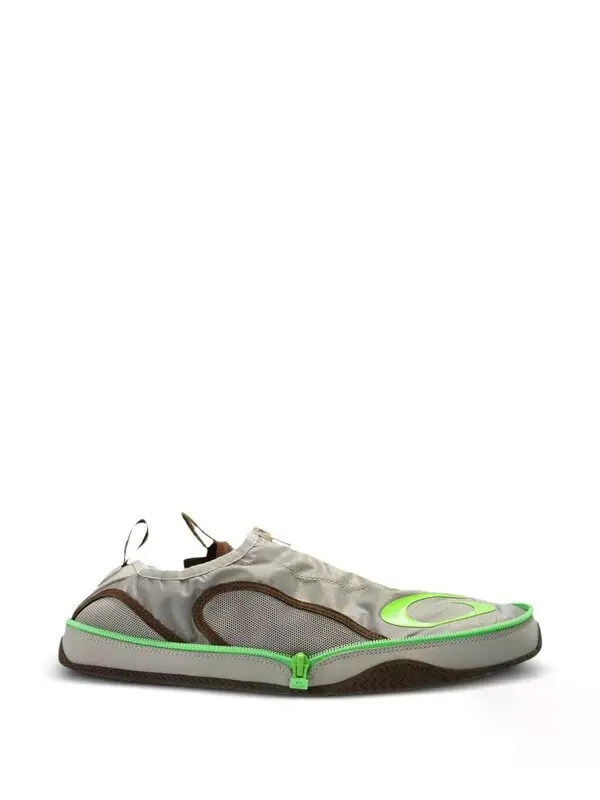 Balenciaga Pocket Zip-up Sneakers - Grey