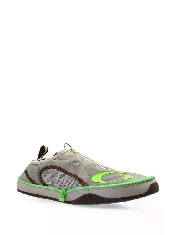 Balenciaga Pocket Zip-up Sneakers - Grey