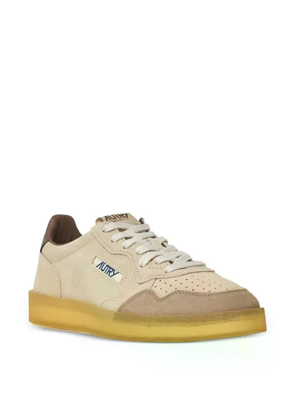 AUTRY Medalist Suede Sneakers