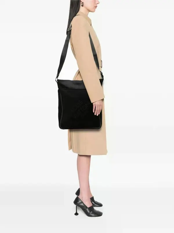 LOUIS VUITTON 2005 Damier Geant Compagnon Crossbody Bag - Black