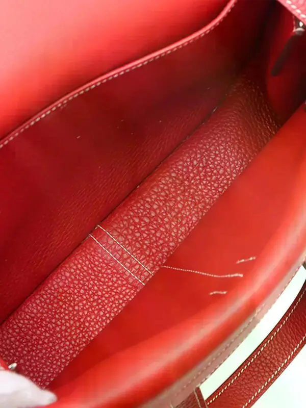 Hermès 2015 Taurillon Clemence Halzan 31 Satchel - Red