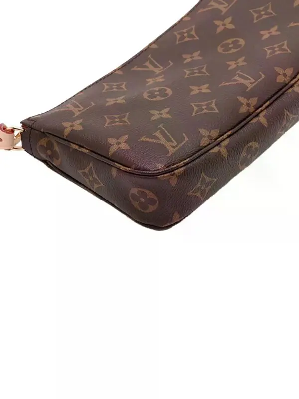 LOUIS VUITTON 1990-2010 Monogram Pochette Accessoires Shoulder Bag