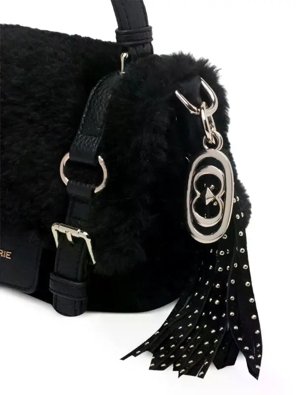 LA CARRIE Teddy Buckle-detail Clutch Bag