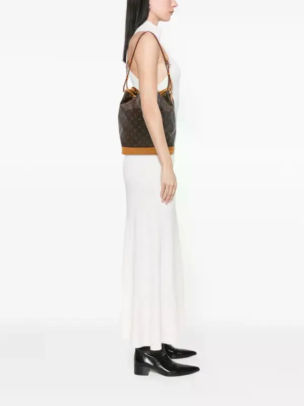 LOUIS VUITTON 2015 Monogram Noe Gm Bucket Bag