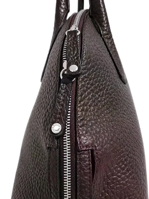IACUCCI Grained Leather Tote Bag