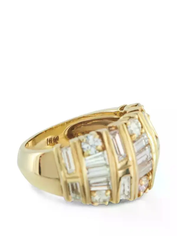 LA TRIOMPHE Diamond Ring