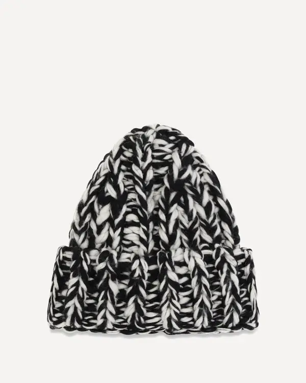 AMI Paris Xxl Wool Knit Beanie - Black