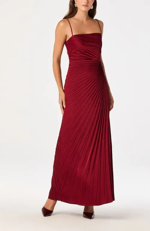 Astr The Label Paulette Pleated Maxi Dress