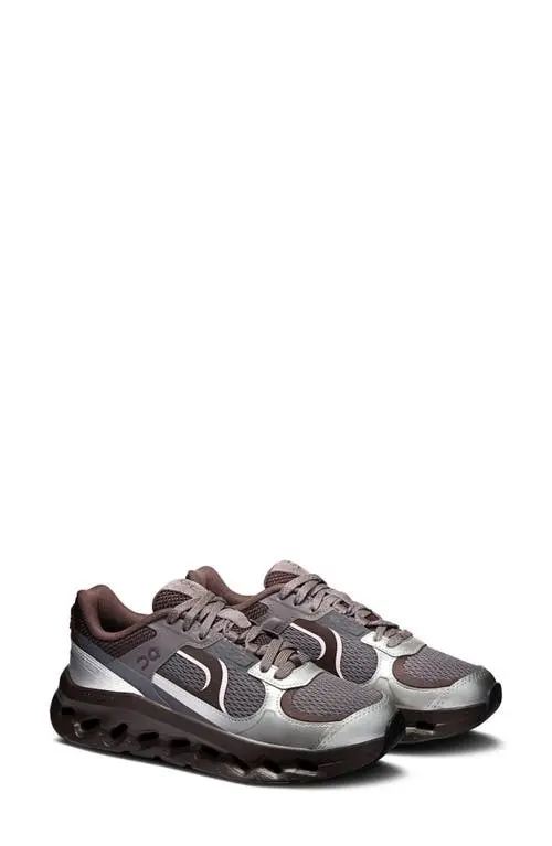 On Cloudtilt Arc Running Shoe - Ox/pebble
