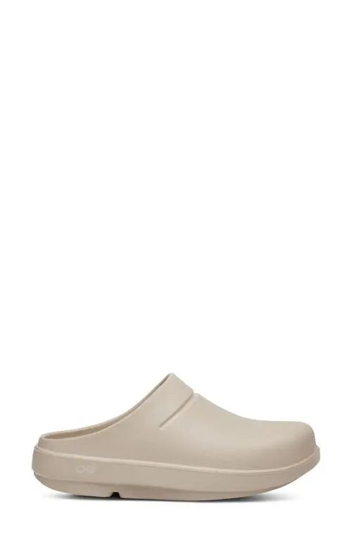 OOFOS Cloog Clog