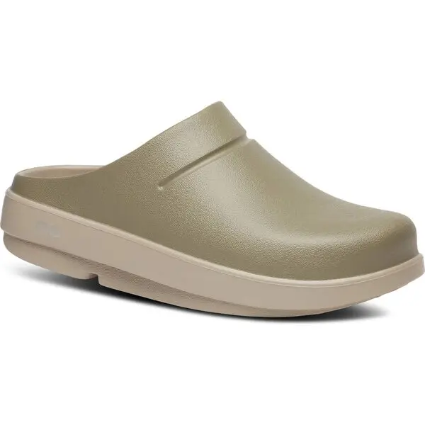 OOFOS Clog
