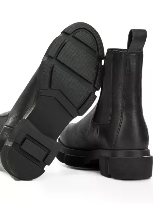 SUMMERY COPENHAGEN Chunky-sole Chelsea Boots