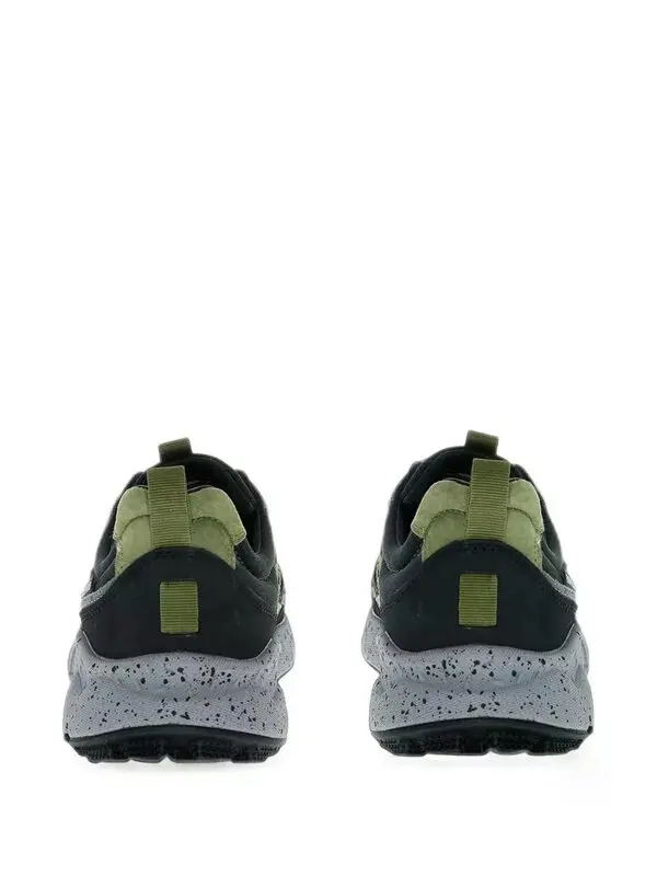 FLOWER MOUNTAIN Iwano Speckled-sole Hiking Sneakers