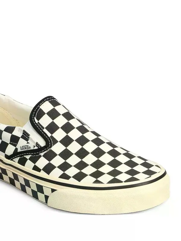 VANS Classic Checkerboard Slip-on Sneakers - Black
