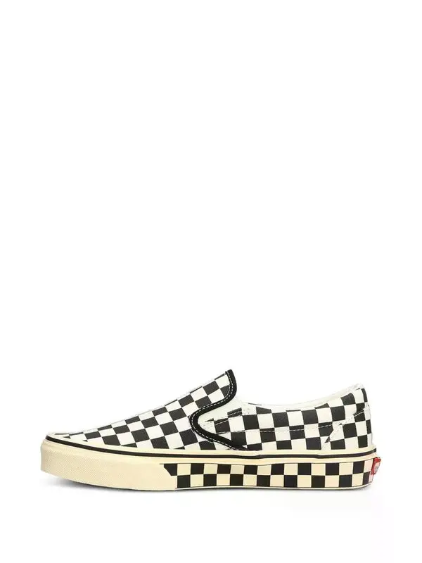 VANS Classic Checkerboard Slip-on Sneakers - Black