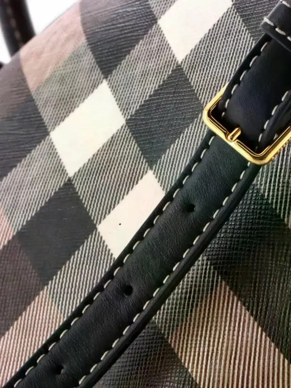 Burberry Bowling Bag Check E-canvas Medium Shoulder Bag - Brown
