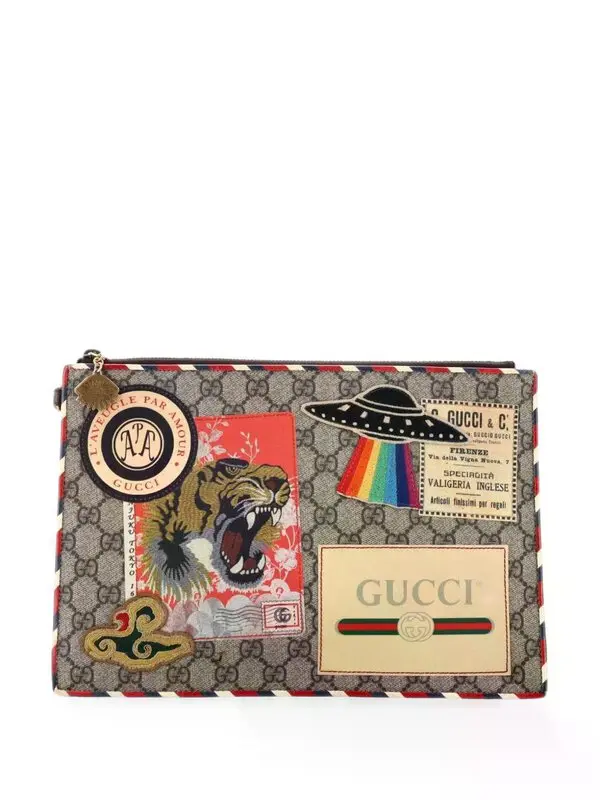 Gucci Courrier Pouch Gg Coated Canvas With Applique Clutch Bag - Brown