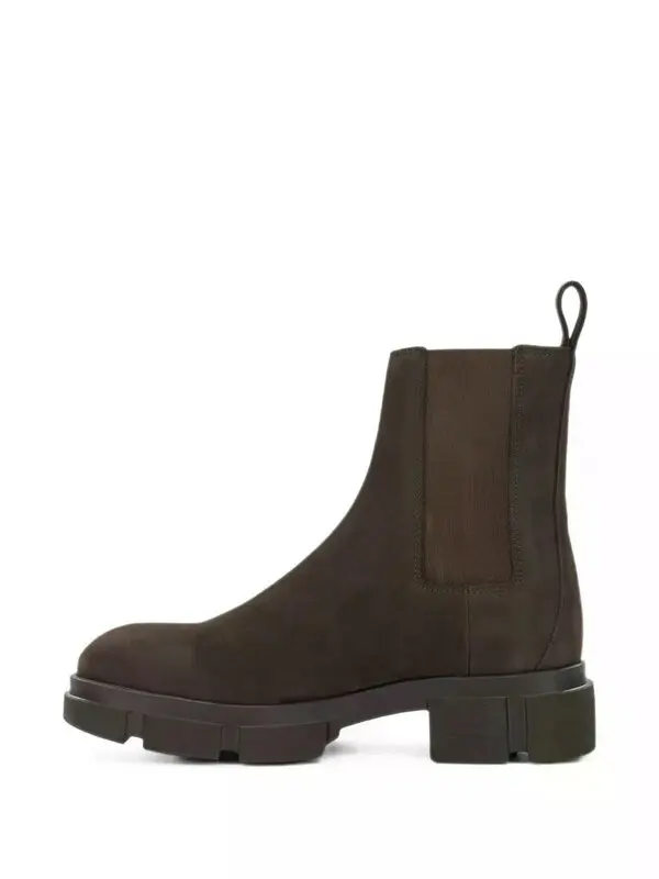 SUMMERY COPENHAGEN Chunky-sole Chelsea Boots