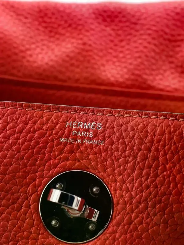 Hermès Lindy Bag Clemence 26 Shoulder Bag