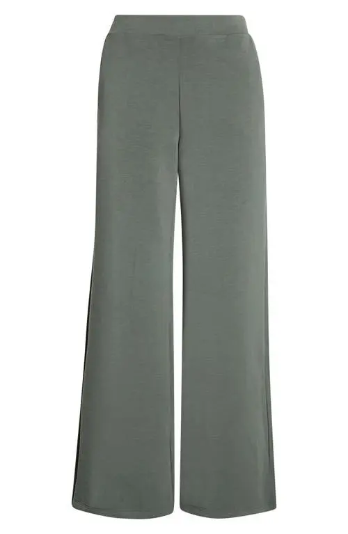 MPG Dreamweave Wide Leg Pants - Kambaba