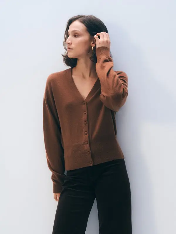 WHITE & WARREN Cashmere Deep V Cardigan Sweater - Cedarwood