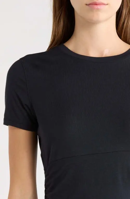 MPG Breeze Wrapped T-shirt - Black