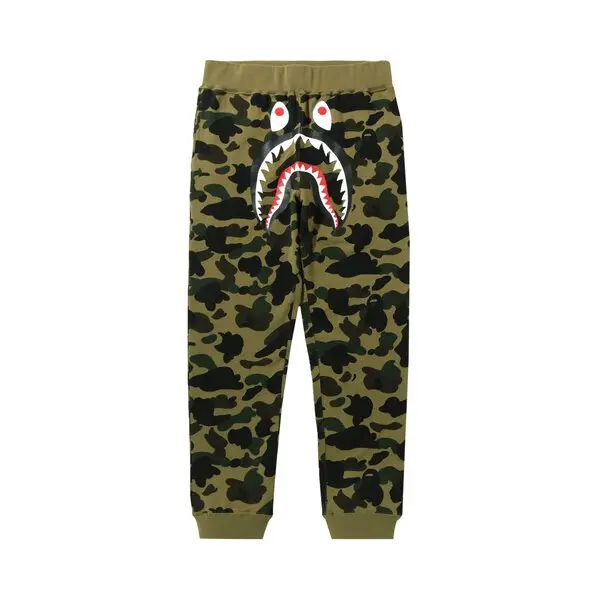 A BATHING APE 1st Camo Shark Slim Sweatpants - Green