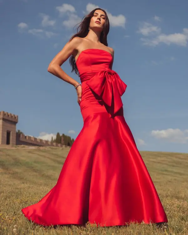 Mac Duggal Strapless Satin Mermaid Gown With Oversize Bow