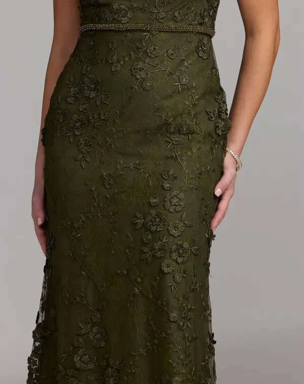 Mac Duggal Floral Applique Boat Neck Cap Sleeve Gown - Green