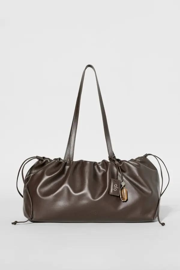 Alo Yoga Unwind Cinch Bag