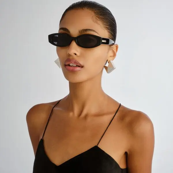 Le Specs Belladonna