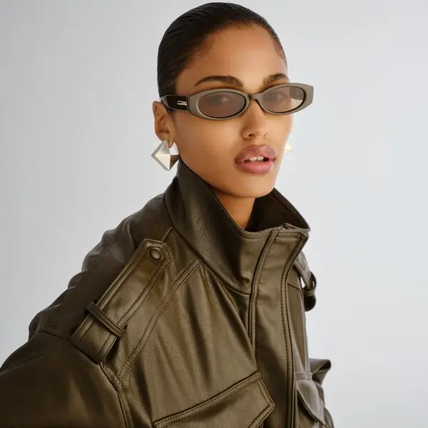 Le Specs Belladonna