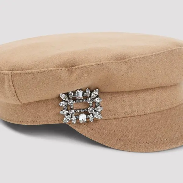 ROGER VIVIER Broche Sailor Hat