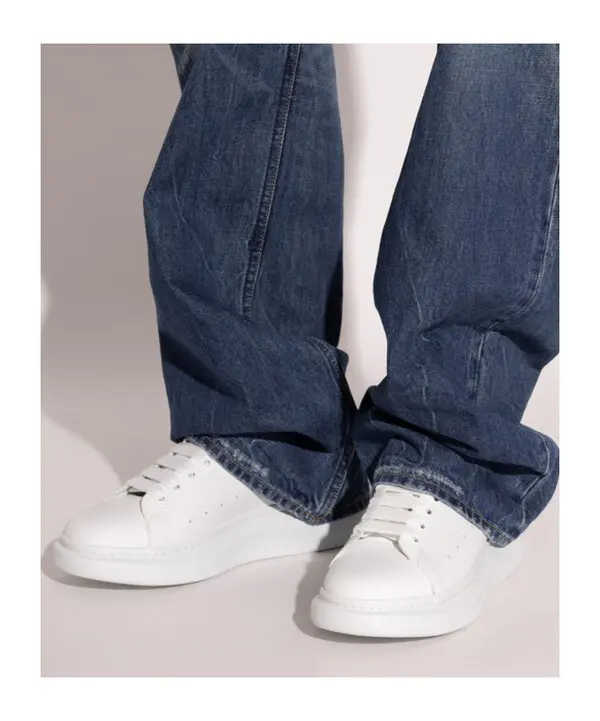 Alexander McQueen Oversized Sneaker - White/grey
