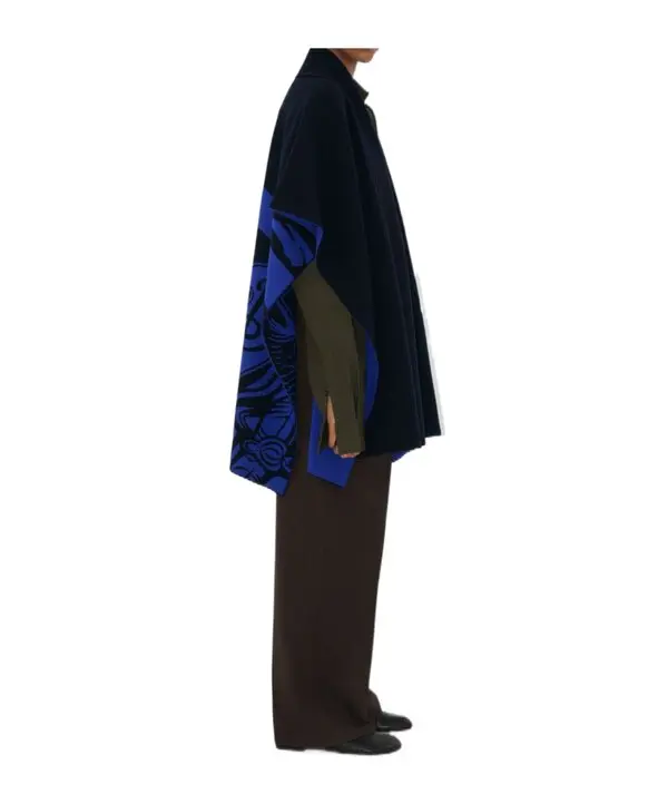 Burberry Equestrian Design Cape