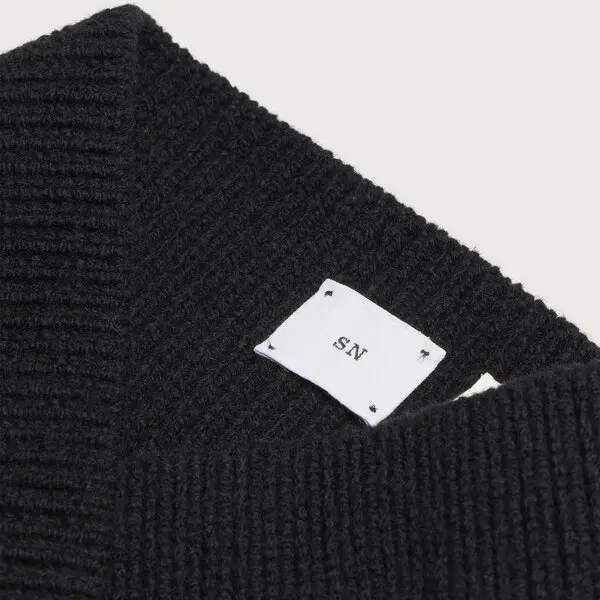 Studio Nicholson Triangle Scarf