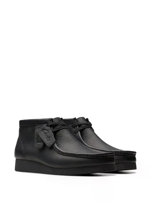 Clarks Wallabee Evo Bt Leather Desert Boots - Black