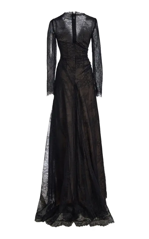 Monique Lhuillier Chantilly Lace Long-sleeve Gown