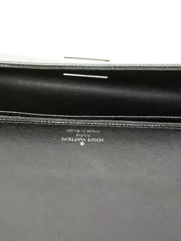 LOUIS VUITTON 2006 Taiga Selenga Clutch Bag - Black