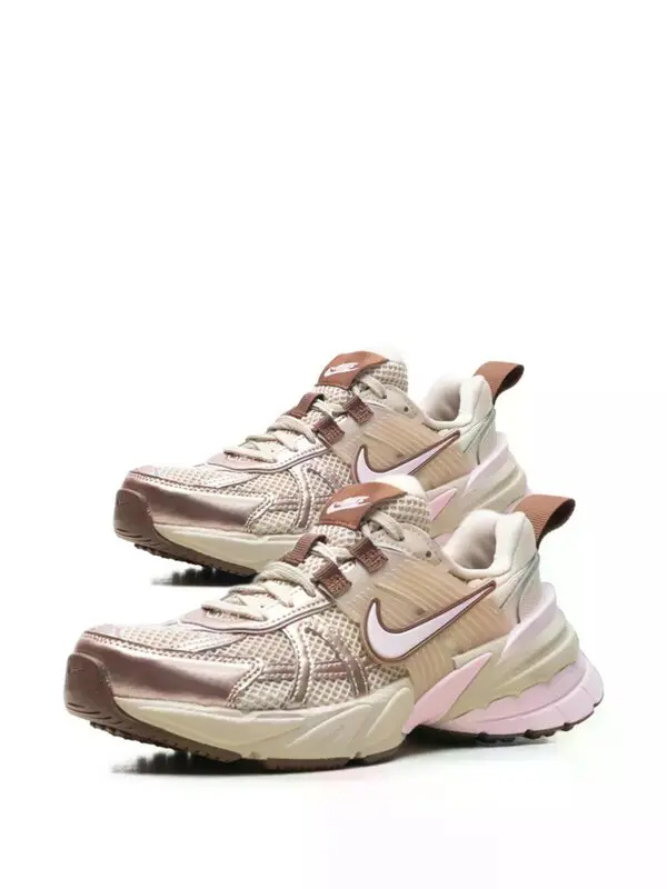 Nike V2k Run Panelled Sneakers