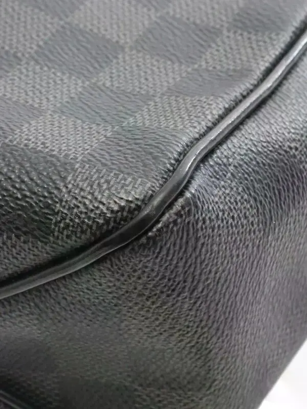 LOUIS VUITTON 2014 Damier Graphite District Gm Crossbody Bag