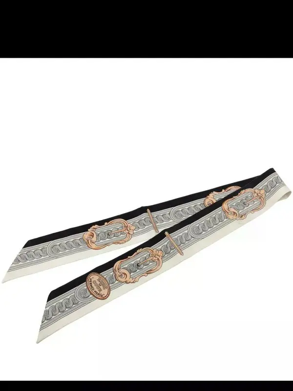 Hermès 2000-2026 Bride De Cour Silk Twilly Scarf Scarves