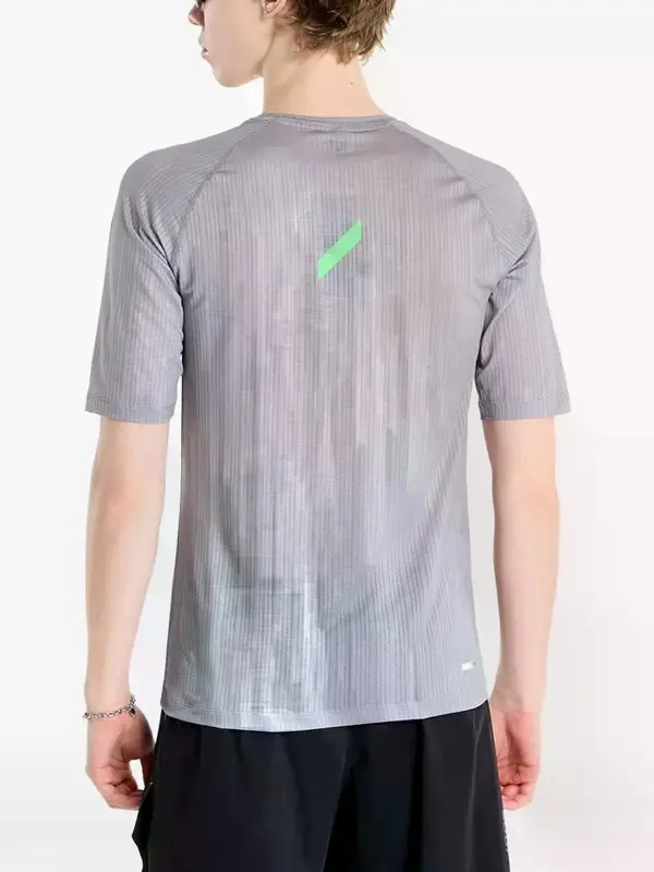 SOAR Race Raglan-sleeve T-shirt