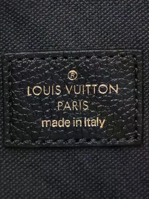 LOUIS VUITTON 2021-2026 Monogram Empreinte Pochette Felicie Crossbody Bag - Black