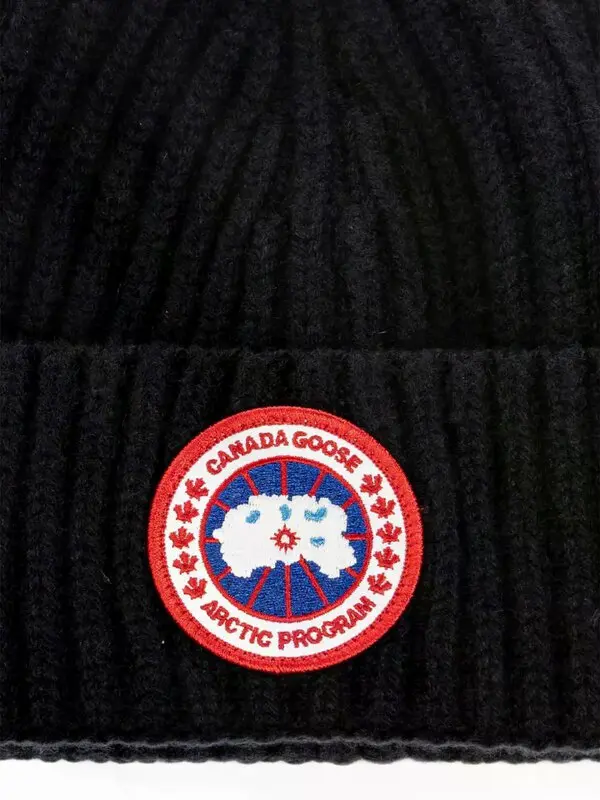 Canada Goose Ribbed-knit Logo-patch Beanie Hat