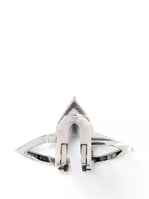 LOUIS VUITTON Ombre Blossom Ear Cuff Earring 18k White Gold And Diamonds Earrings - Silver